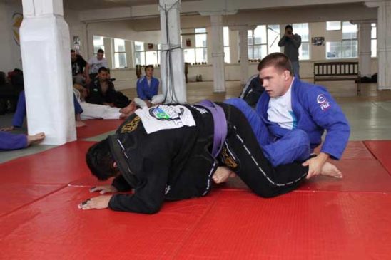 Meet John Olesen ; The Dane Now Living in New Zealand that Drew with ...
