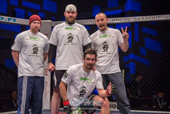 Cageside photos: Mikael Silander vs. Pedro Souza at Cage 33.