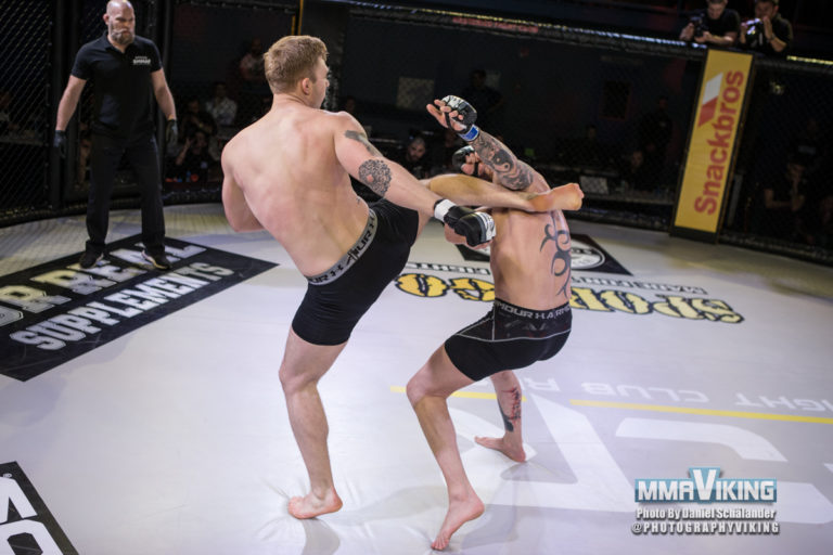 Fight Photos : Anton Turkalj Stops Filip Vujic at FCR 4